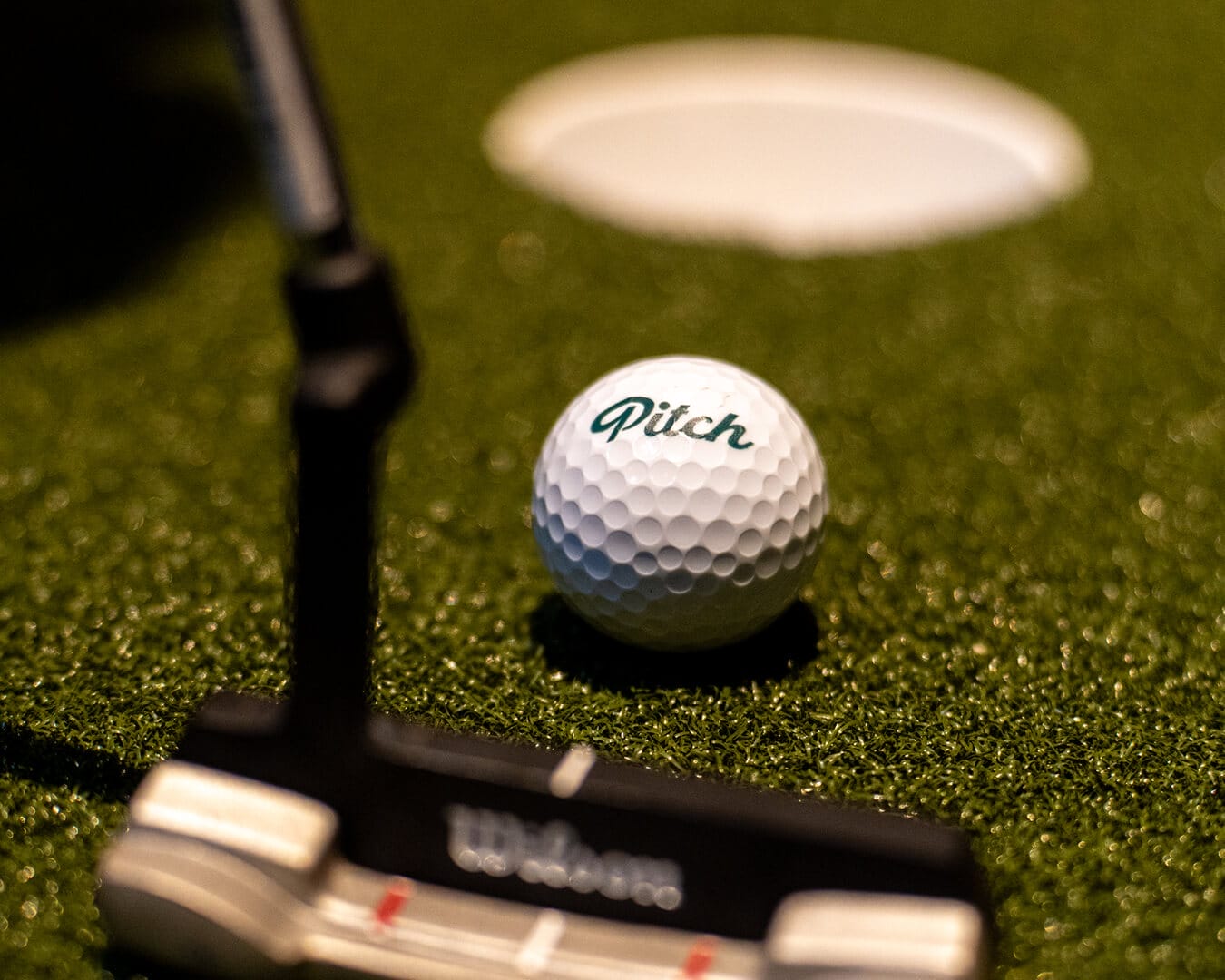 Pitch – Crazy Golf, Darts & Bar - Ab 13.09.2025 in Oberhausen!